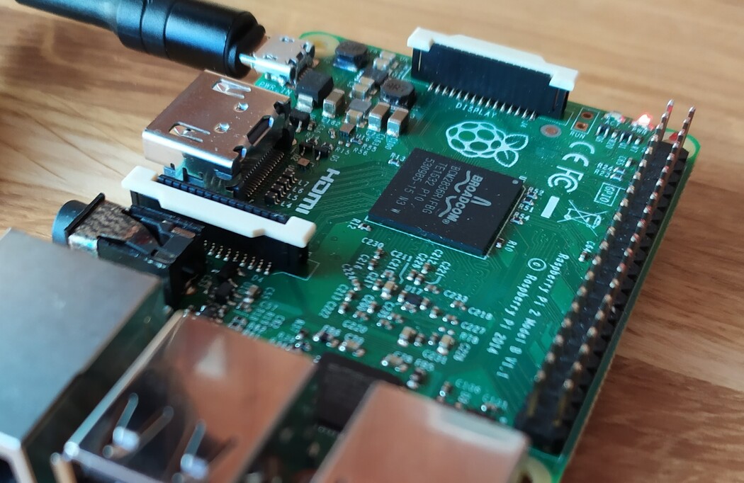 Raspberry Pi Rail Slider